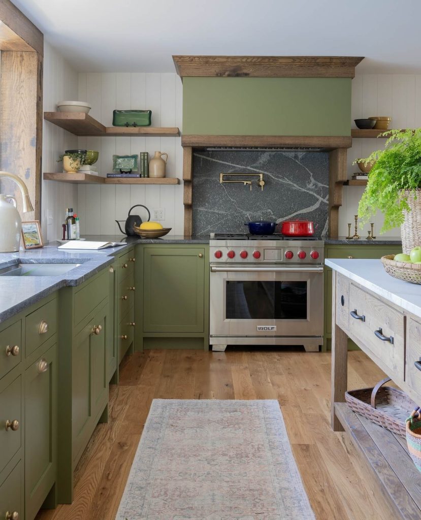 How To Make A Big Design Impact With Color In Your Kitchen | Interior ...